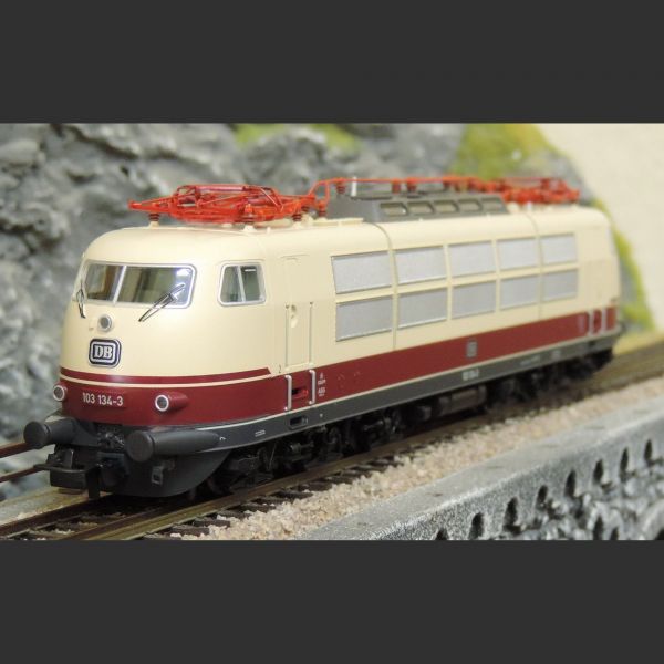Elektrolokomotiven - Modellbahn Voigt Online Shop